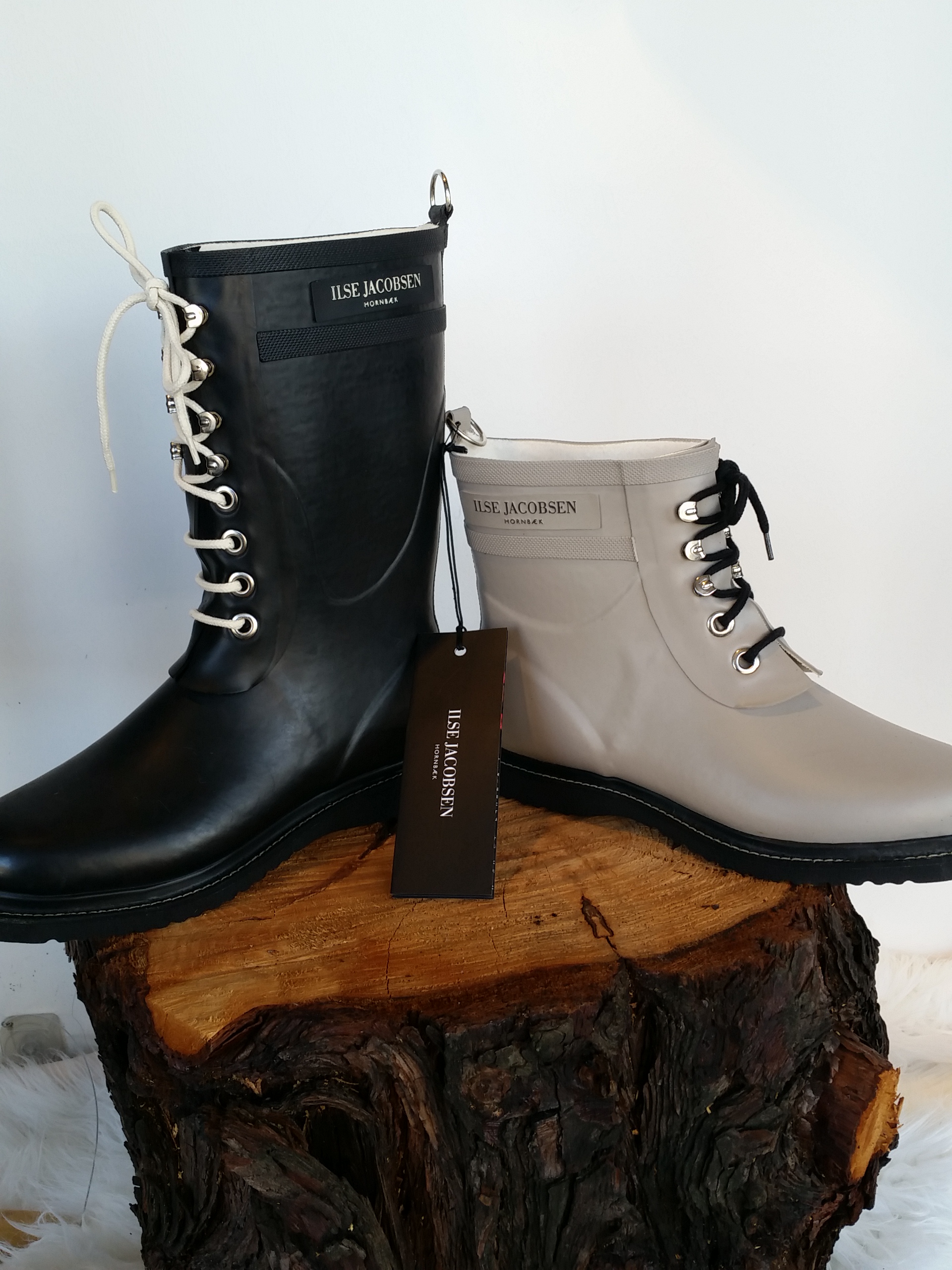 millie mango | (a pre-loved clothing store)